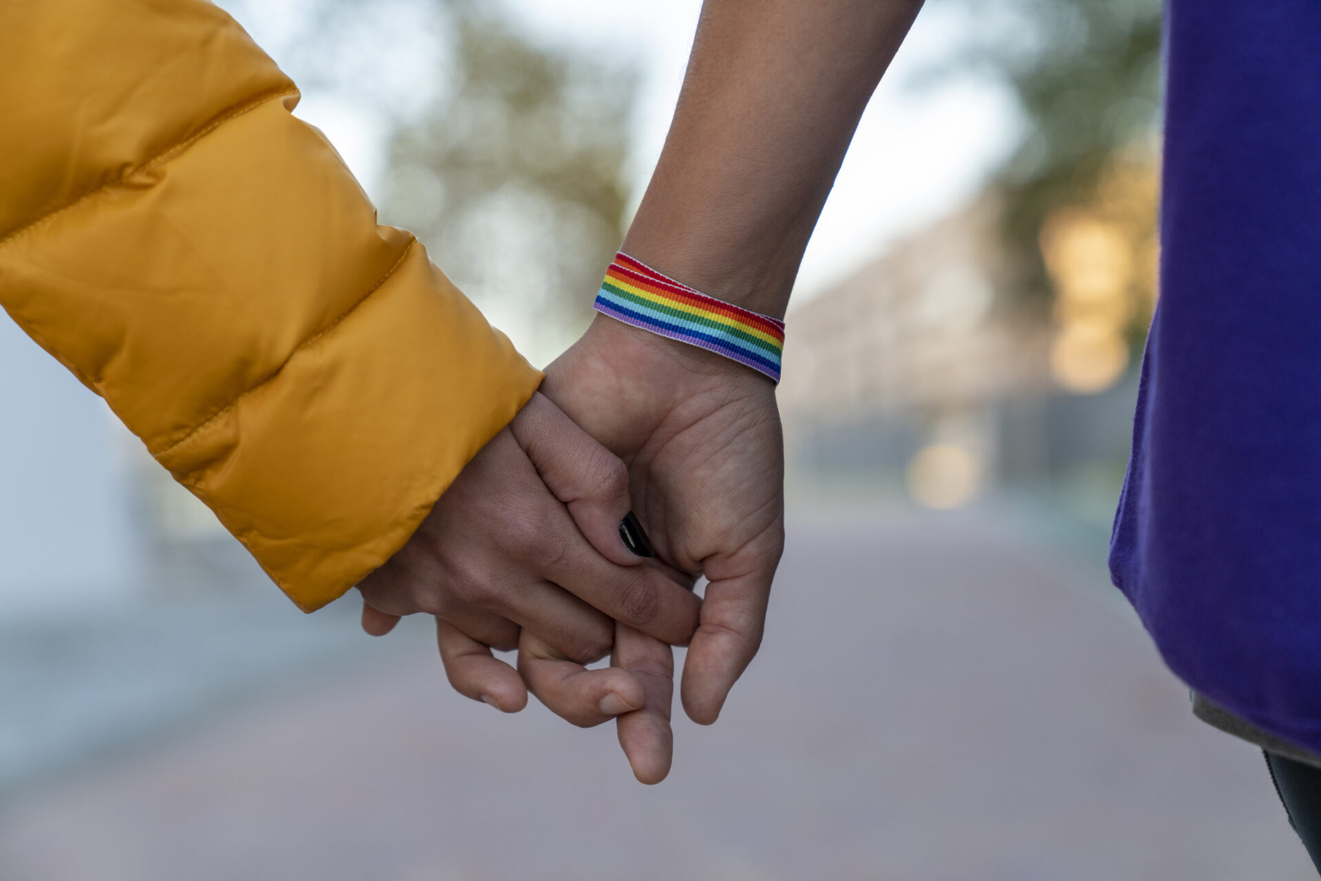 Hinge Says LGBTQ Daters on the Platform Are Exploring Beyond Labels ...